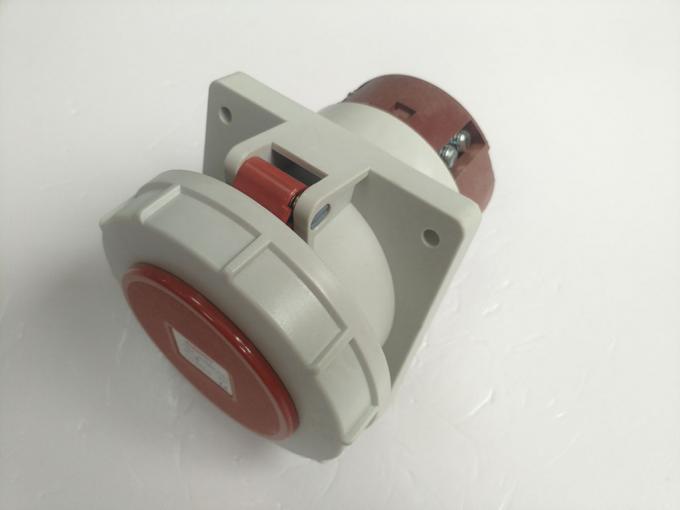 4 Pins 63A Industrial Plug Sockets Rated IP44 IEC 60309 2 Certification